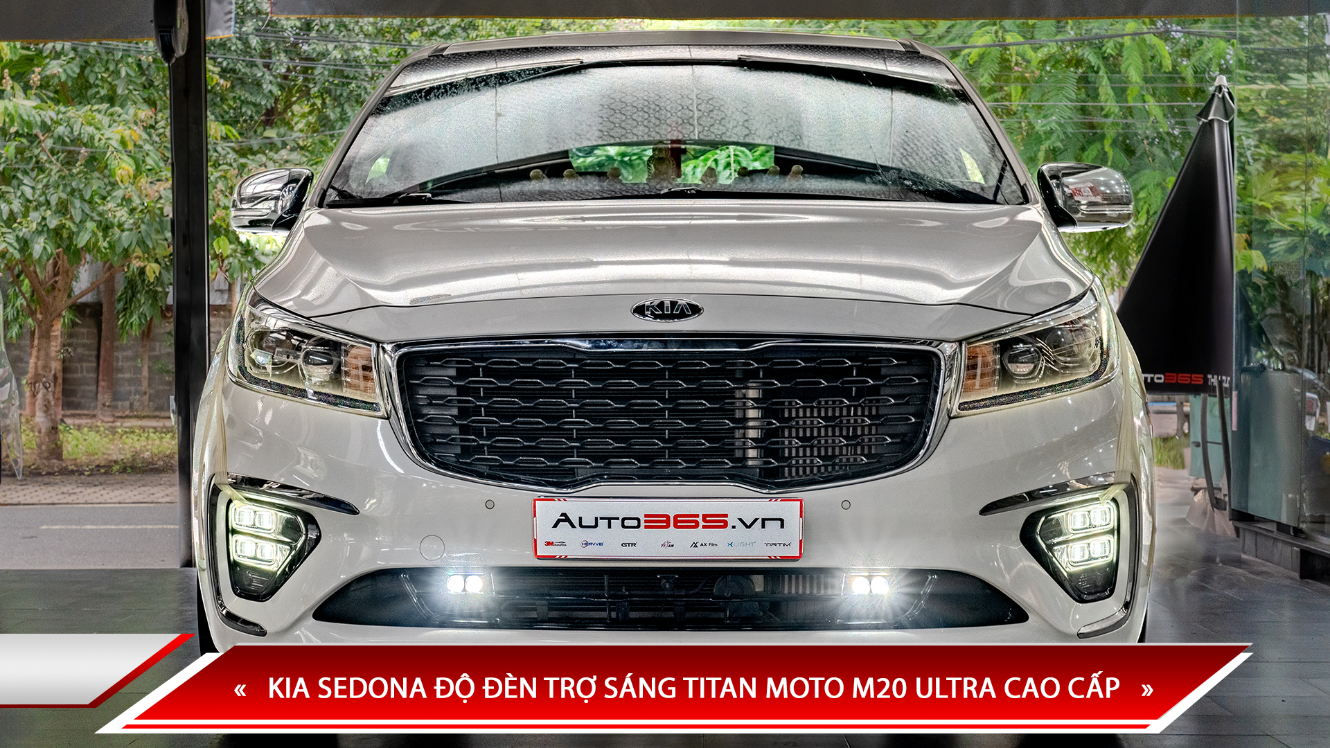 KIA SEDONA ĐỘ ĐÈN TRỢ SÁNG TITAN MOTO M20 ULTRA CAO CẤP